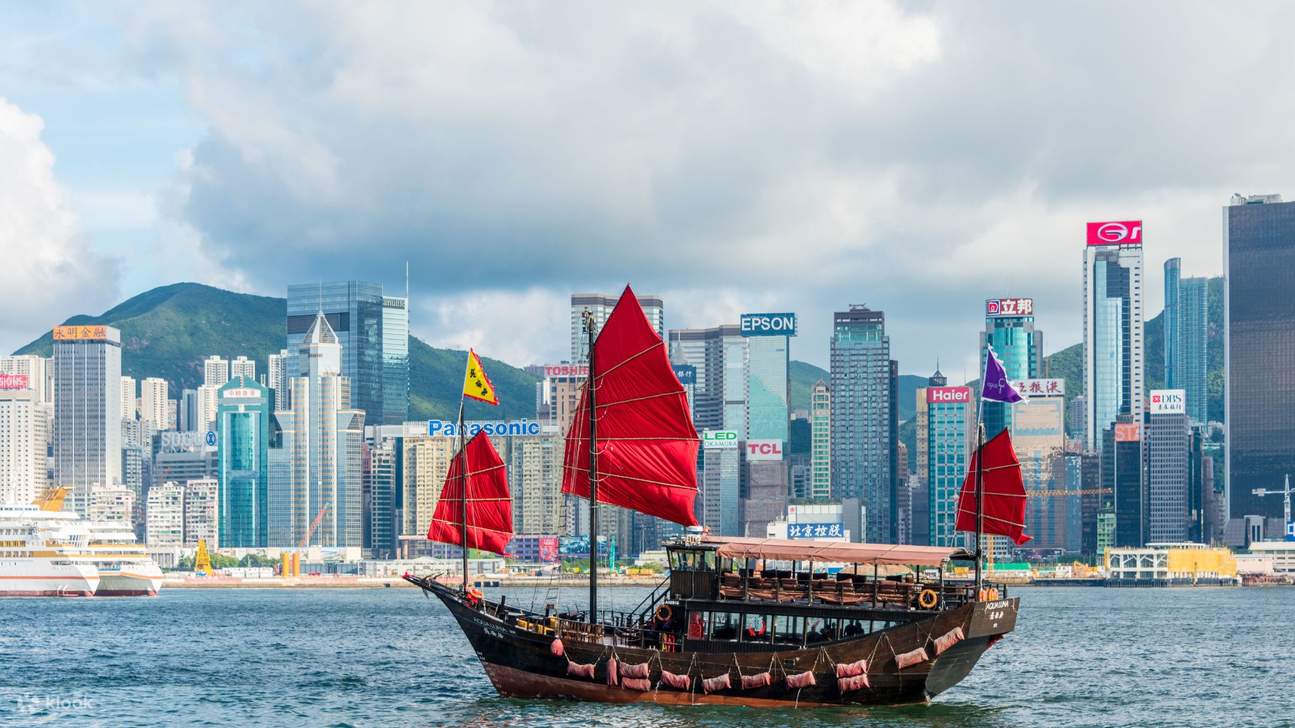 Must-See Hong Kong with a Local: Private Tour - Klook The Bahamas