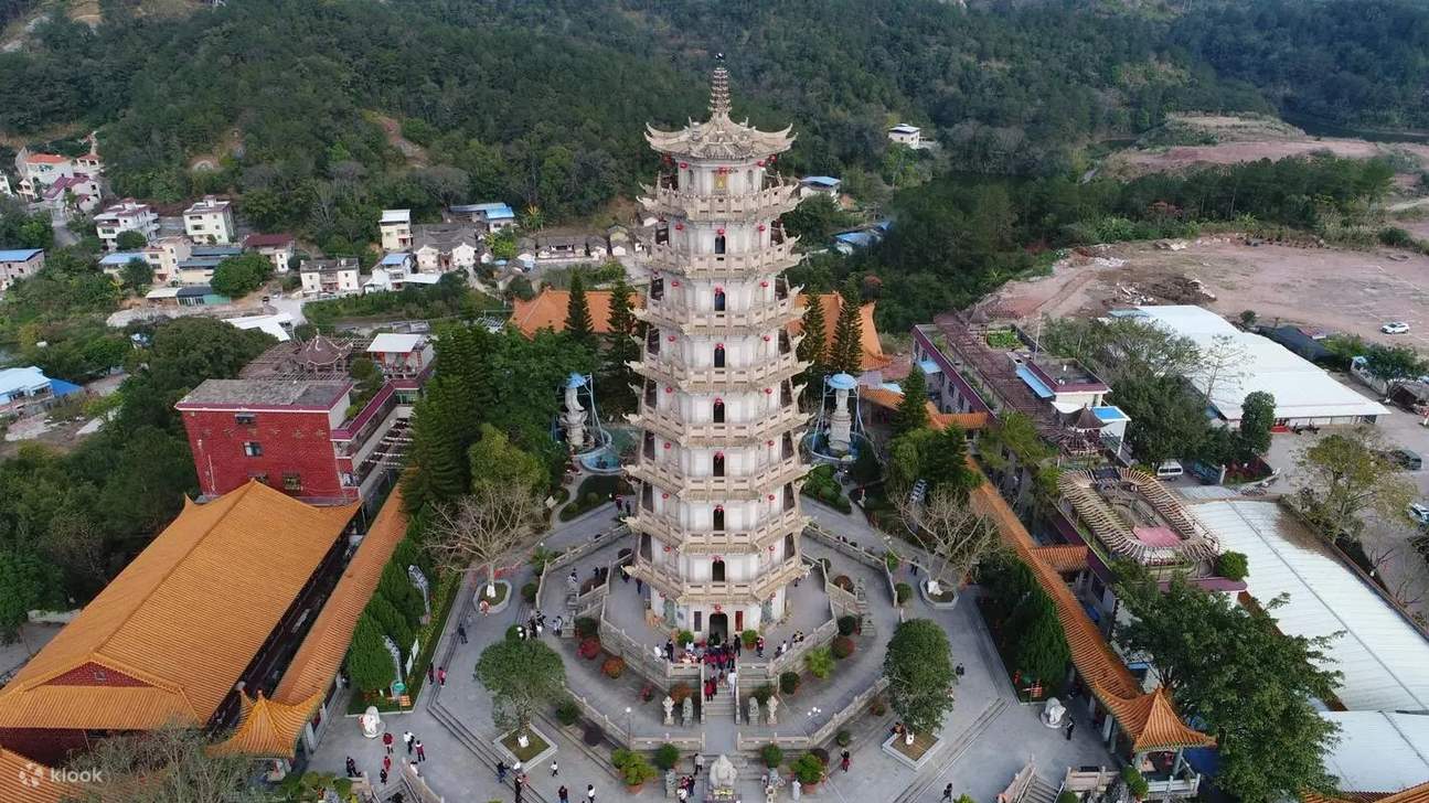 Meizhou Private Tour 1 Day Meizhou Hakka World Scenic Area Thousand ...