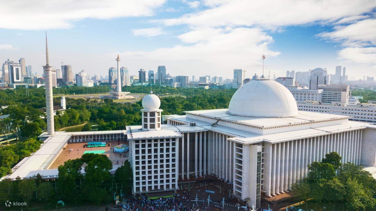 Explore Jakarta Highlight Place | Multilingual Guide - Klook Philippines