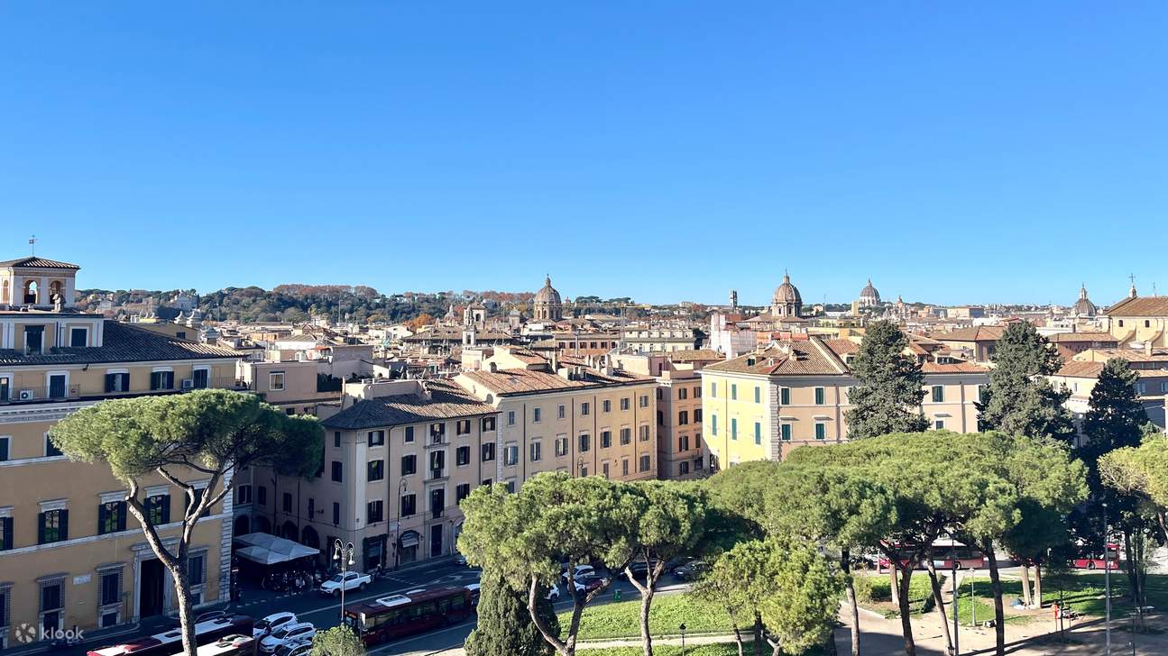 Victor Emmanuel Monument tour with optional elevator access in Rome ...