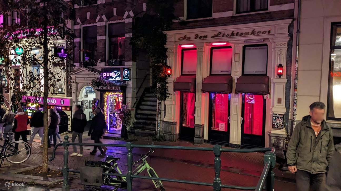Red Light District Tour with a Local Resident (group or private ...