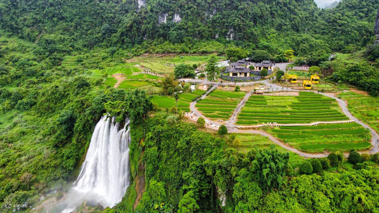 4-Day Private Tour of Detian Transnational Waterfall, Goose Spring ...