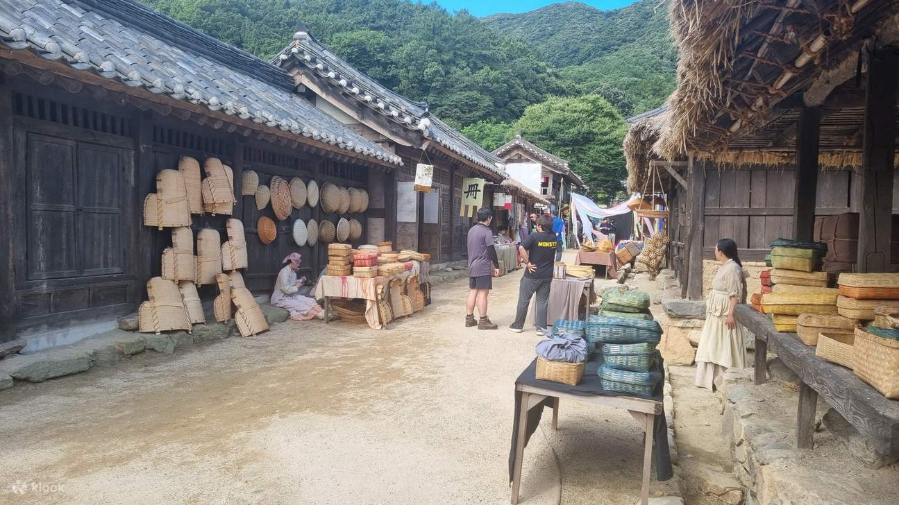 Visita al parque Yongin Dae Jang Geum - Klook Estados Unidos