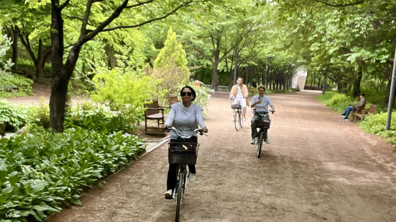 Nature Bike Tour in Han River & Seoul Forest - Klook India