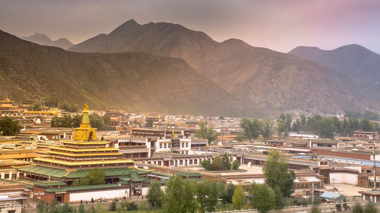 Lanzhou one-day tour with car charter (optional Labrang Monastery ...