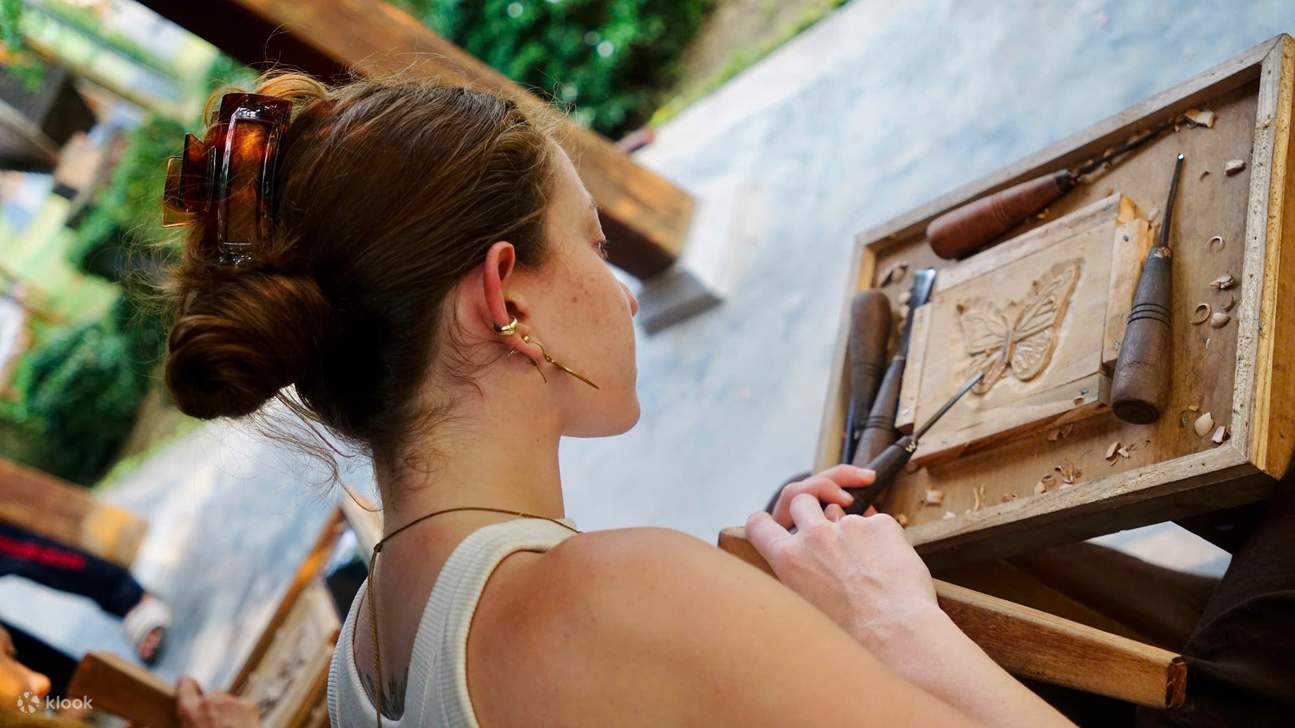 3-Hour Wood Carving Class with Local Artist in Hoi An - Klook Australia