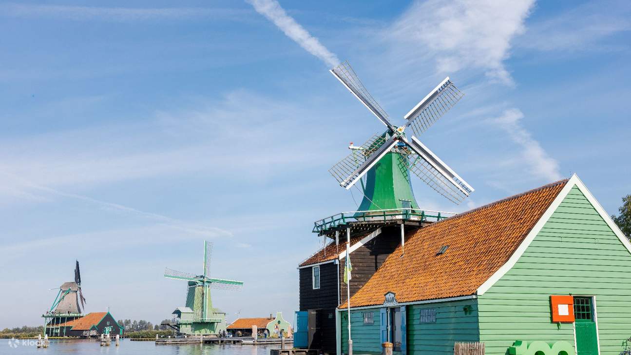 Volendam, Edam & Zaanse Schans Windmill Village Day Tour from Amsterdam ...