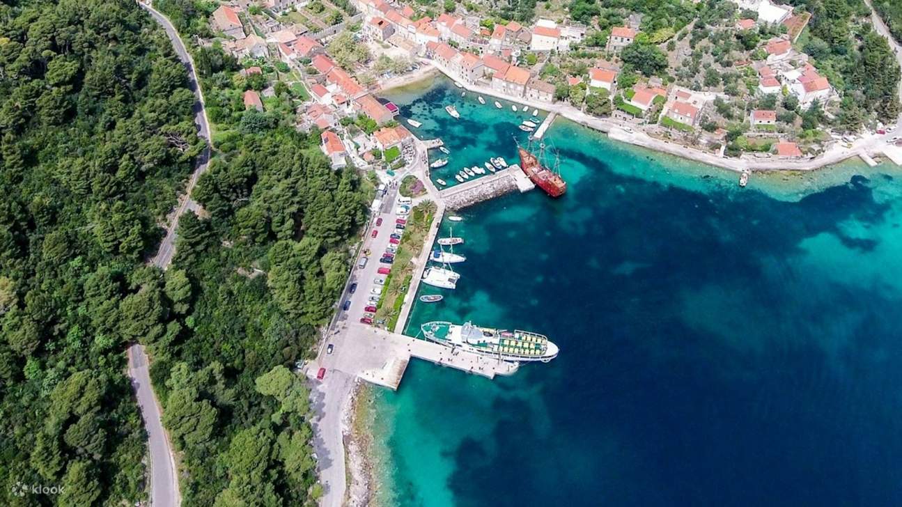 Elaphite island hopping cruise on Karaka ship - Klook Singapore