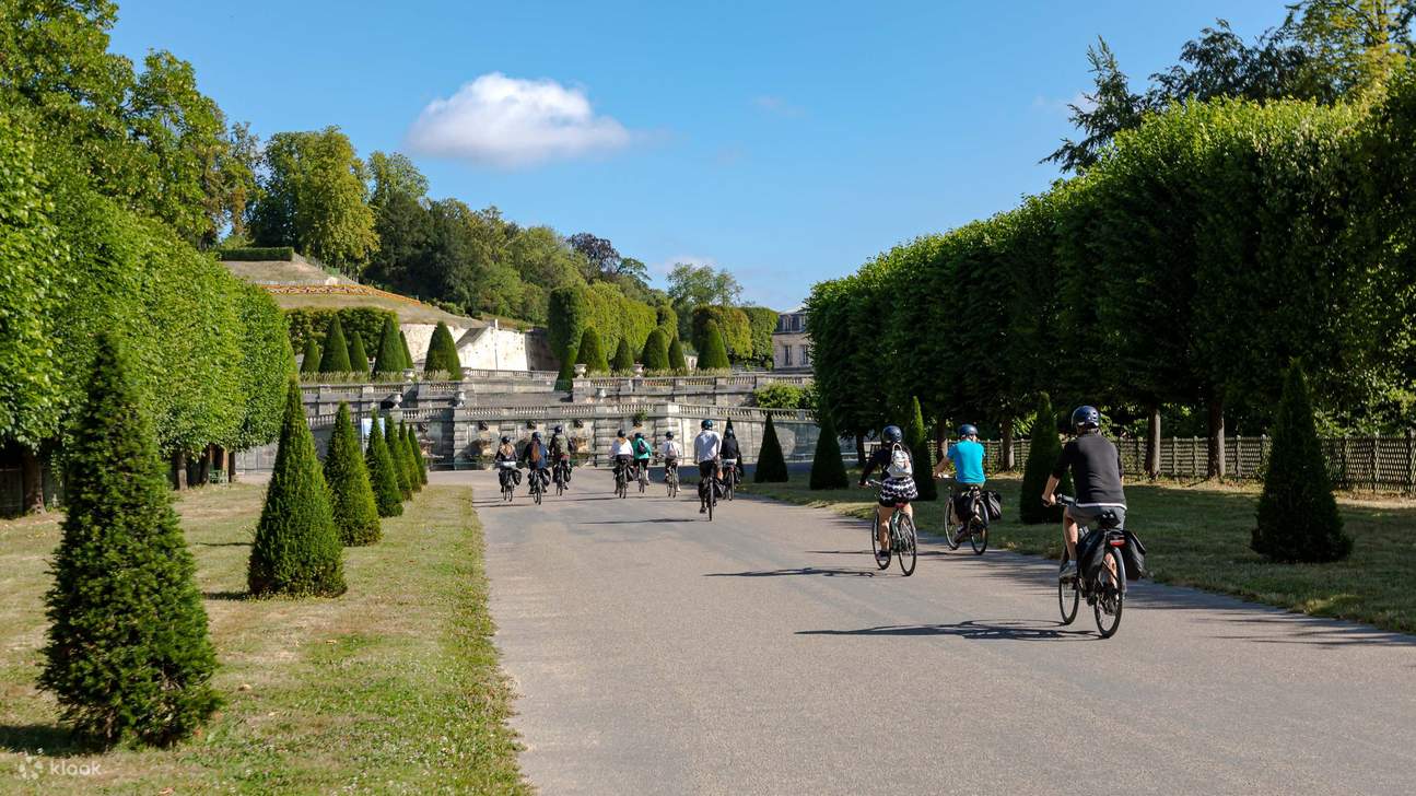 Versailles and Queen Hamlet E-bike tour in Paris - Klook Singapore