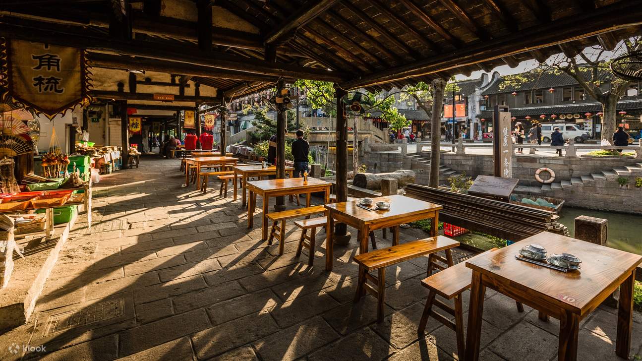 Shanghai to Fengjing Ancient Town One-day Tour - Klook Philippines