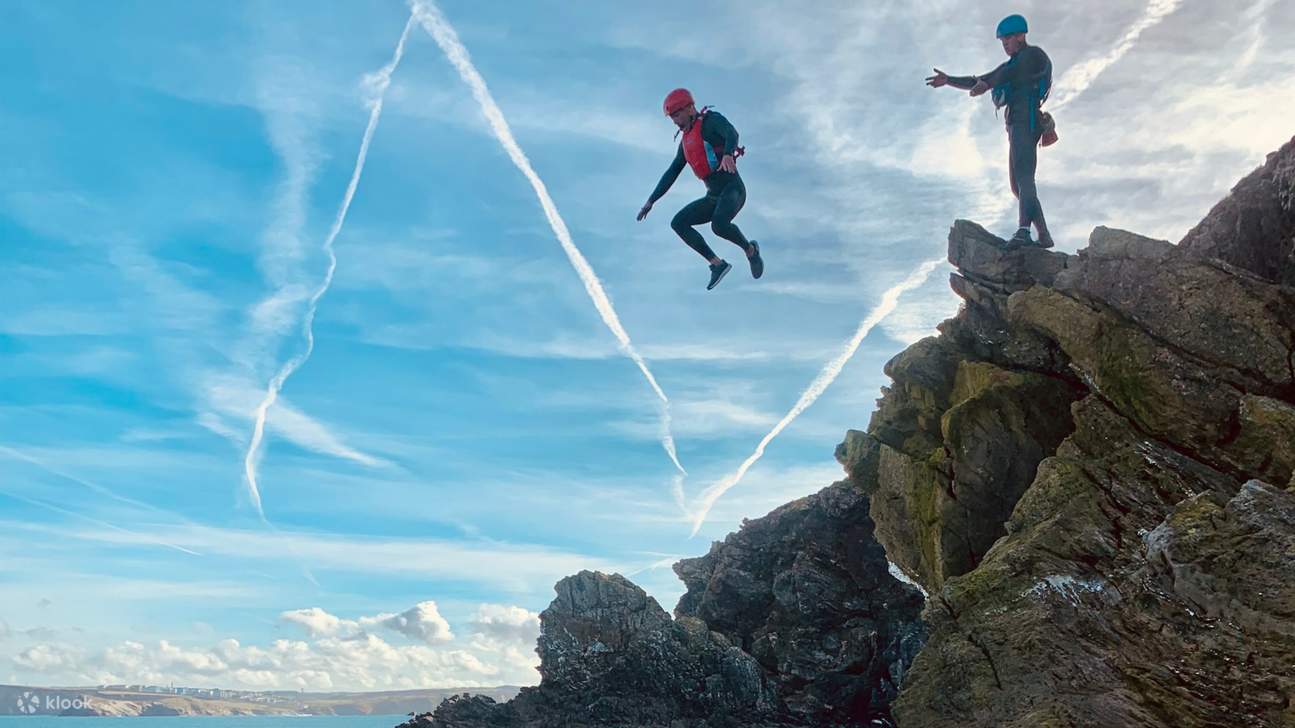 Coasteering experience in Newquay - Klook