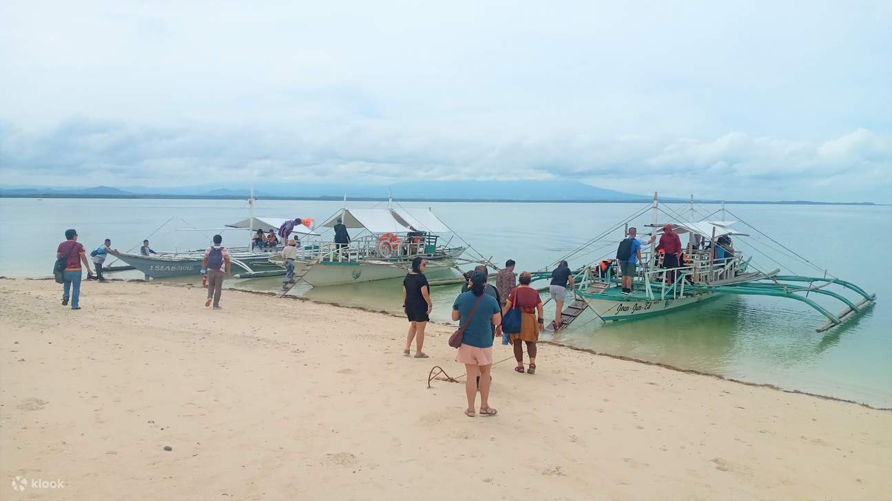 Carbin Reef Island-Hopping Tour - Klook