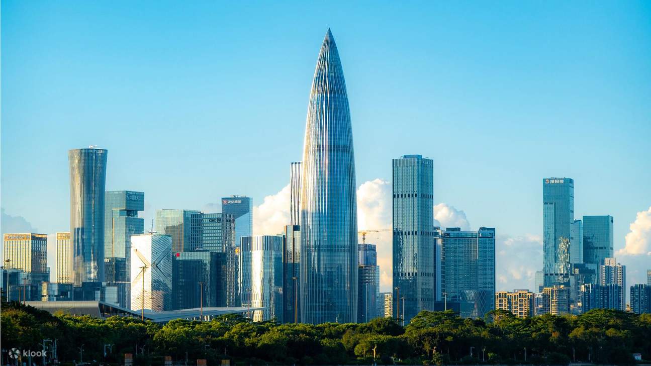 Hong Kong to Shenzhen: Private Historic & Skyline City Walk - Klook Singapore