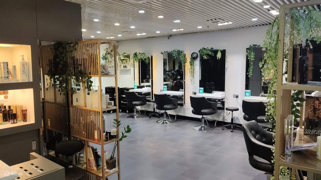ヘア リフィック サロン セントラルのプロフェッショナル ヘア サービス | Klook