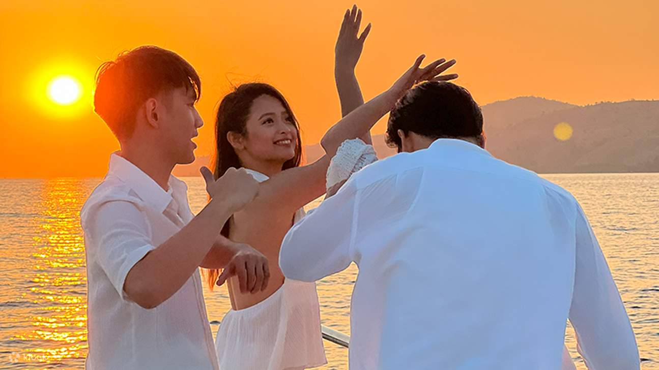 Chase the Sun: Sunset Cruise in Subic Bay for a Magical Evening - Klook ...