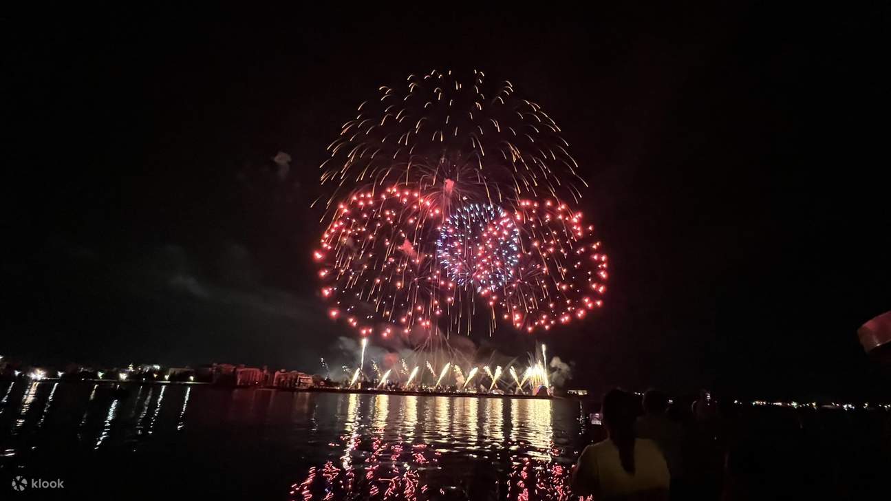 Festival Kembang Api Penghu 2025 - Pengalaman Perahu Kembang Api Laut ...