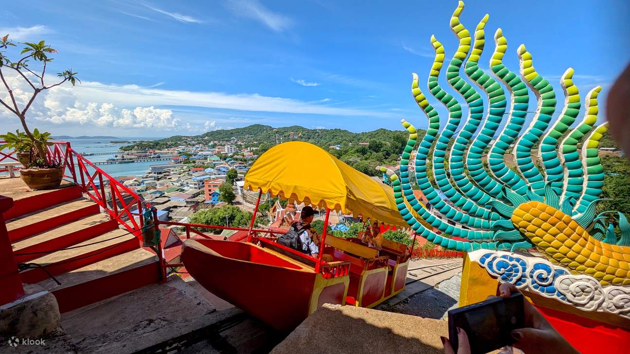 From Bangkok/Pattaya: Day Tour Koh Sichang Island with Tuktuk Tour - Klook