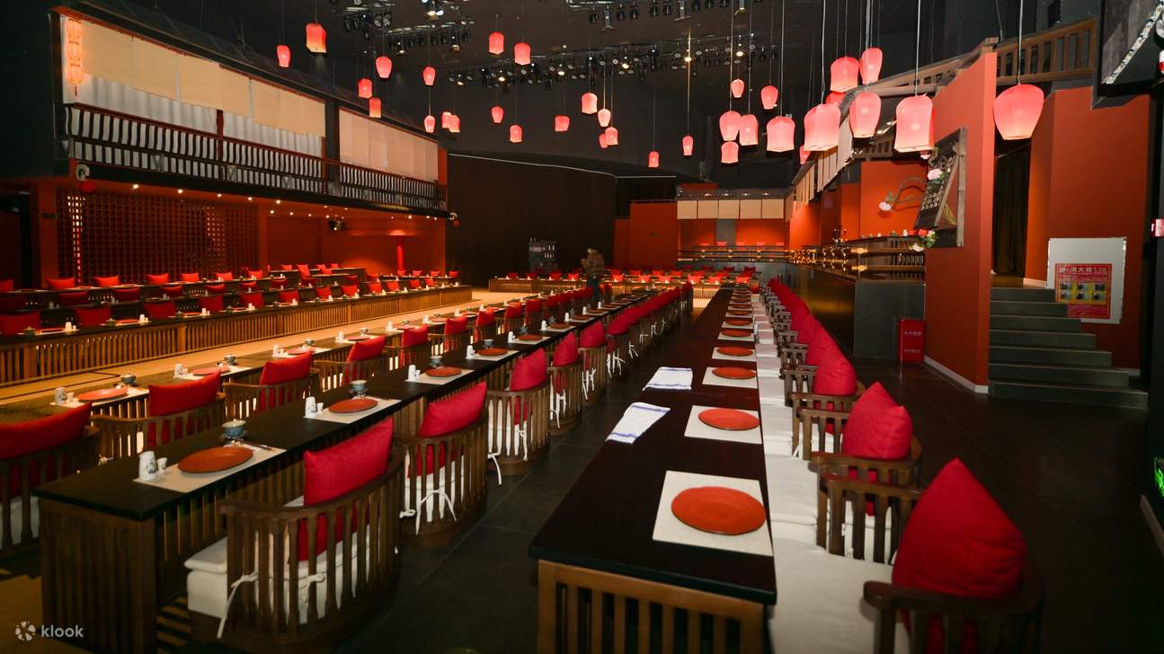 Guiyang Lingluo Banquet Cultural Theme Meal Show (Must-Try Imperial ...
