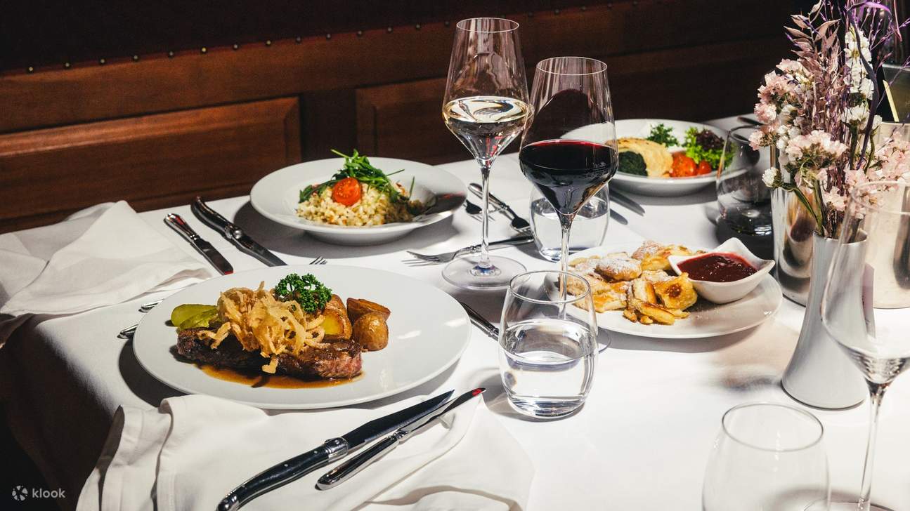 Strauss dinner concert at the Mirage in Vienna - Klook Hong Kong