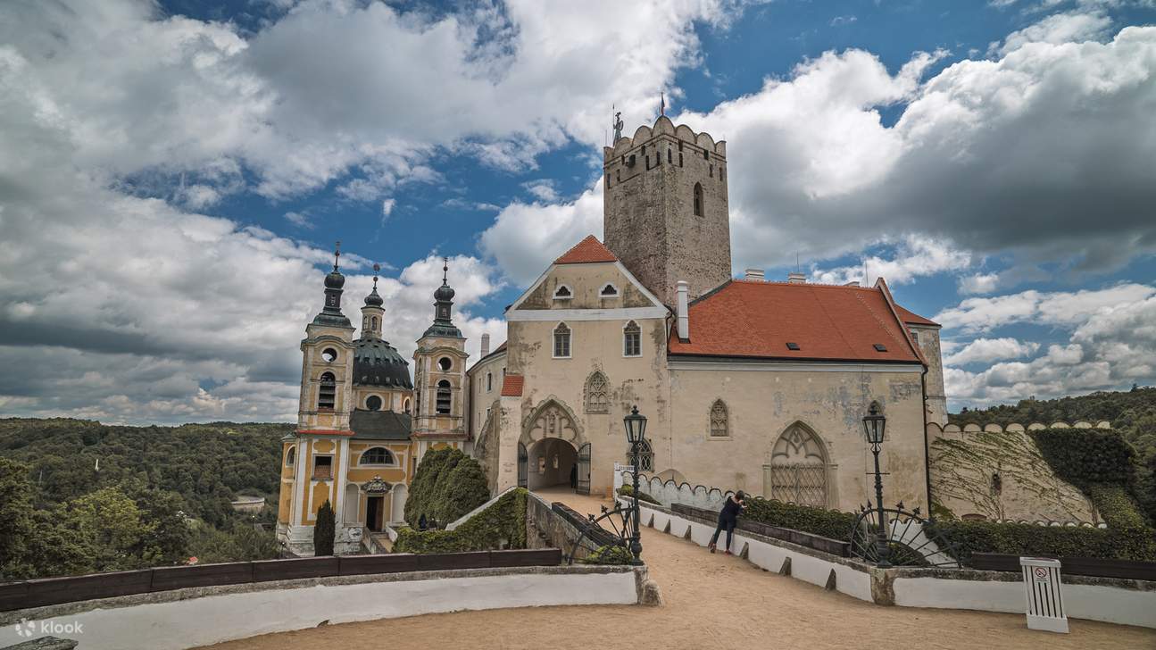 Lednice, Valtice and Brno Moravia Tour from Vienna - Klook