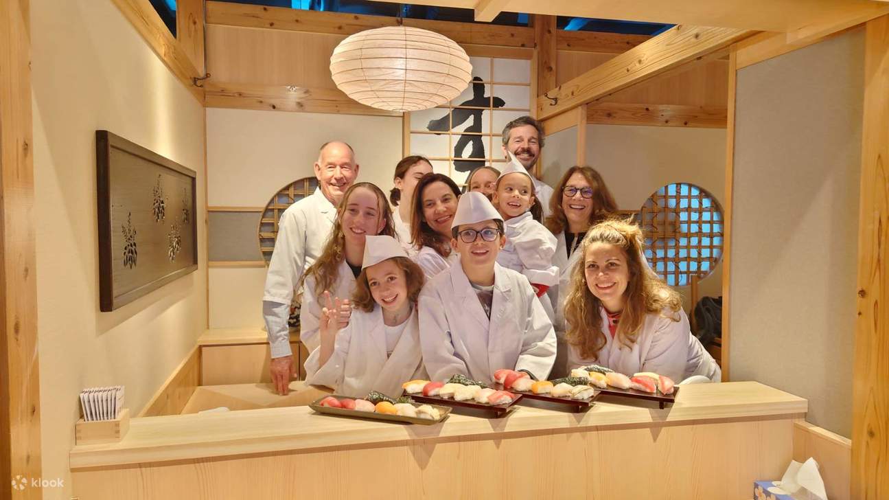 2 Hour Join In Akasaka Professional Sushi Chef Experience sushi making ...