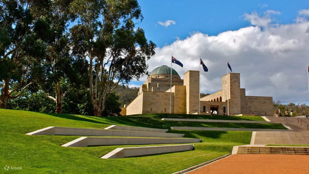 Canberra Highlights Walking Tour - Klook Philippines