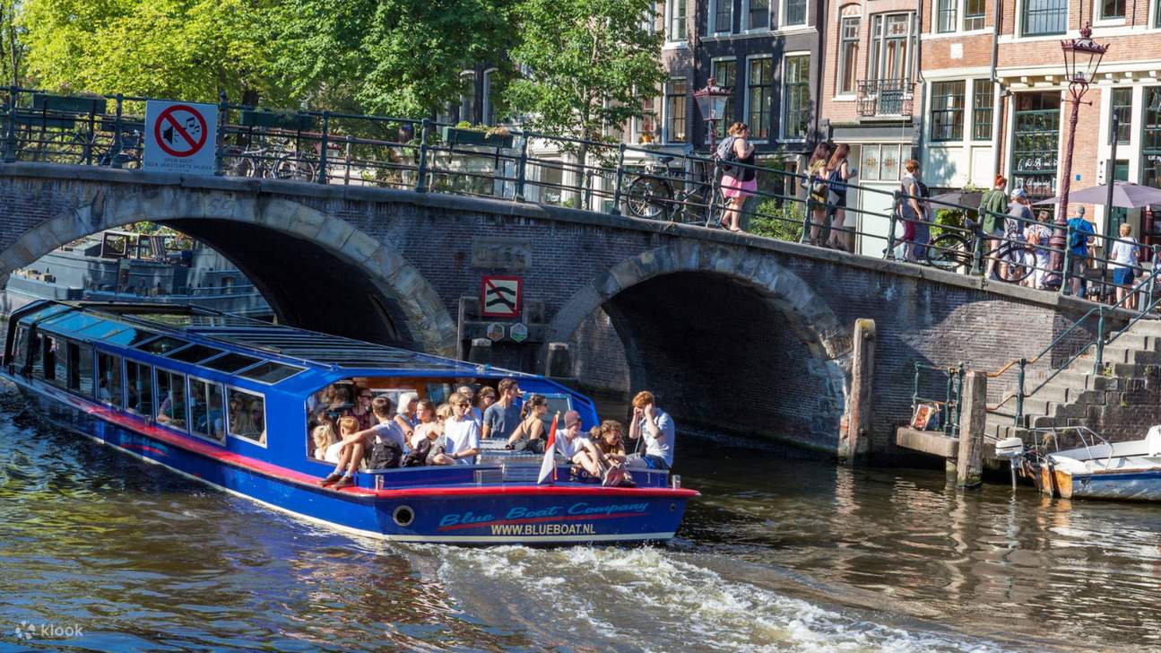 Amsterdam Canal Cruise with Drinks and Snack Box - Klook United States