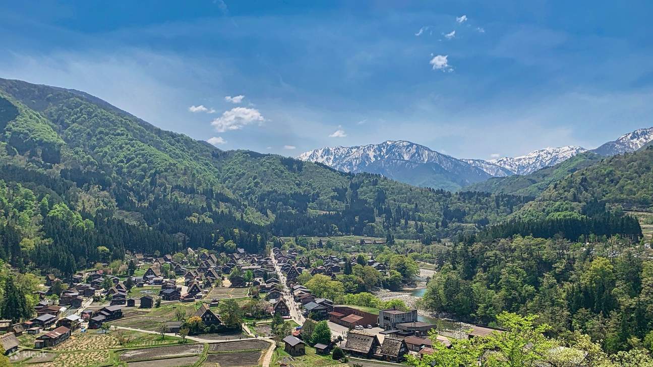 Eintägige Bustour ab Nagoya nach Hida Takayama und Shirakawa-go Gassho ...