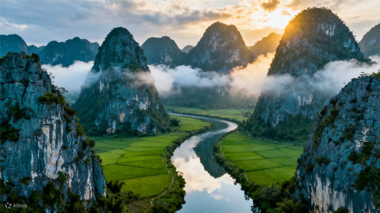 Guangdong Little Guilin | Qingyuan Yingxi Peak Forest Corridor + Cave ...