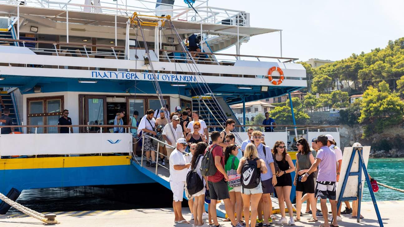 Aegina, Agistri & Metopi cruise tour with lunch from Athens - Klook