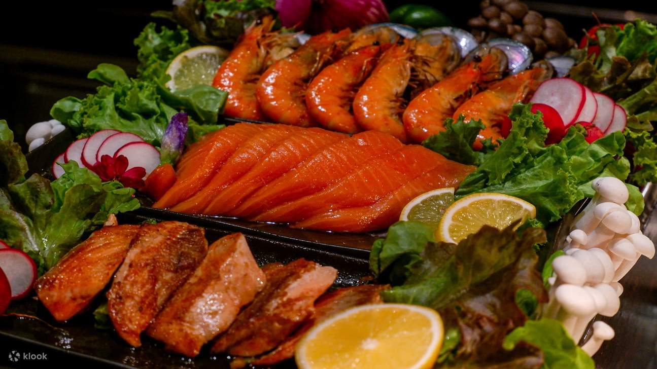 Buffet at The Brasserie, Holiday Inn Bangkok Silom - Klook Philippines