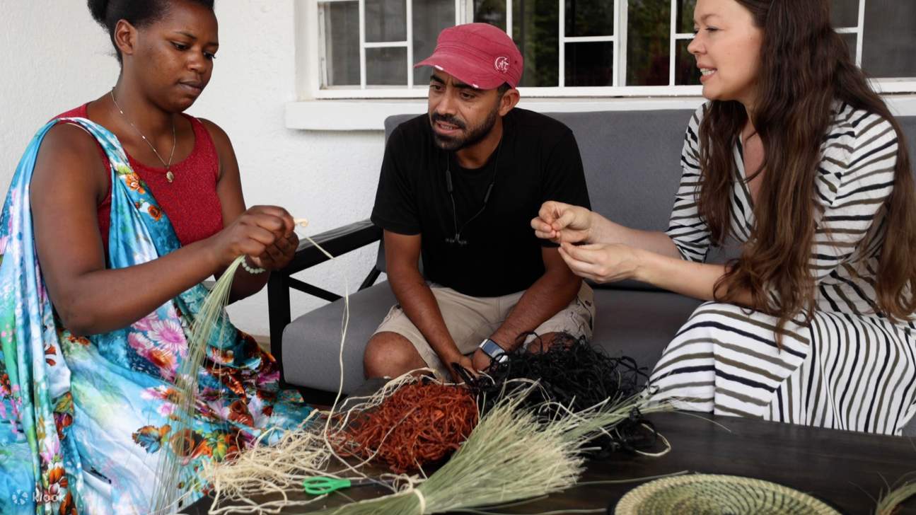 Traditional Basket Weaving in a Garden - Klook United Kingdom