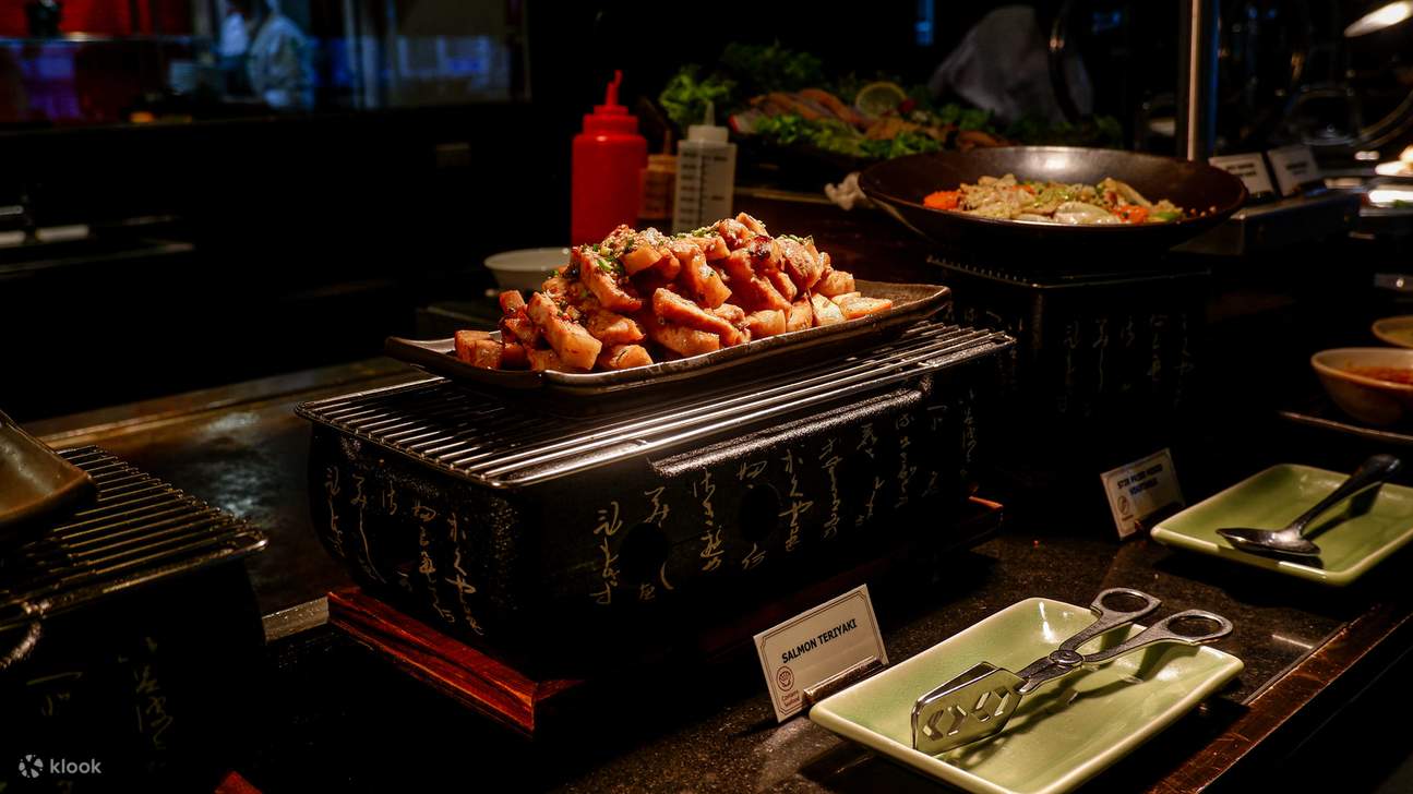 Buffet at The Brasserie, Holiday Inn Bangkok Silom - Klook United Kingdom