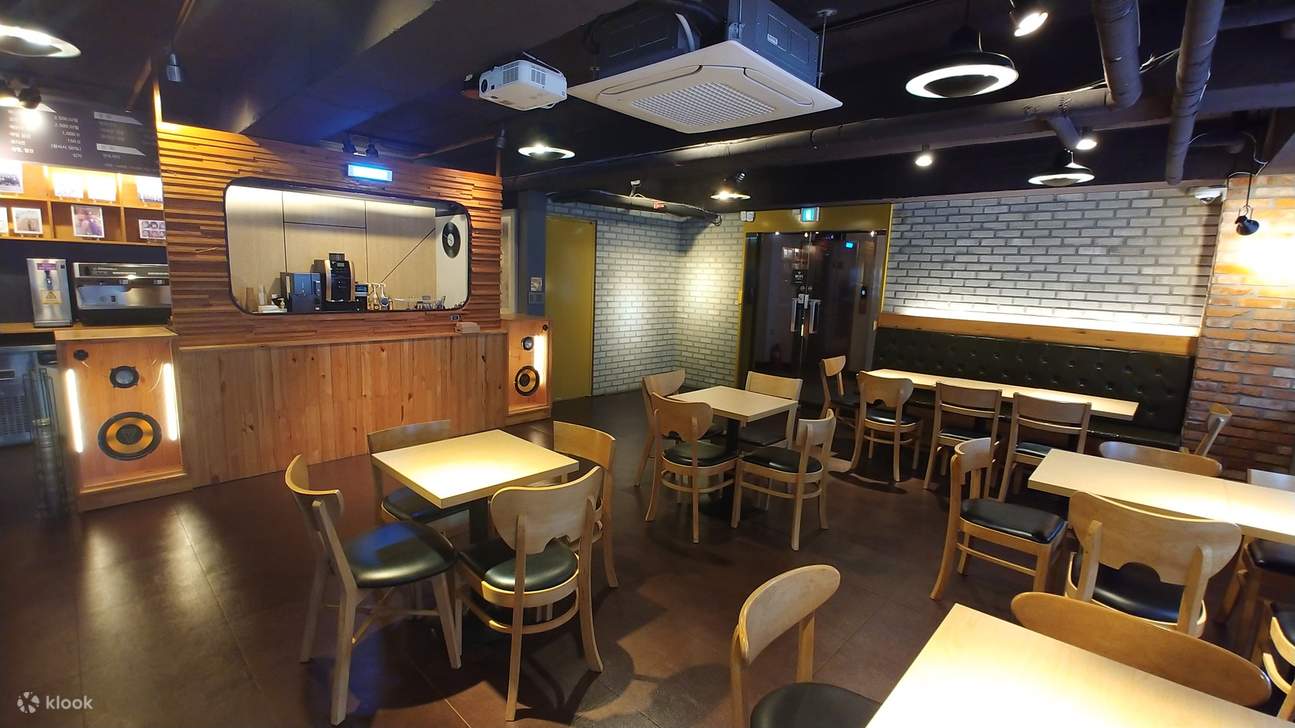 K-Pop Dream Record Cafe: Your Voice, Your Stage! - Klook New Zealand