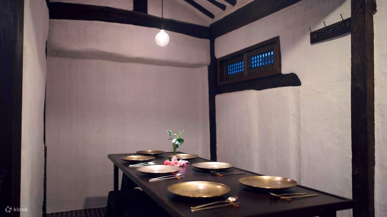 Royal Seoul Cooking Class Experience in a Hanok: Korean Traditional ...