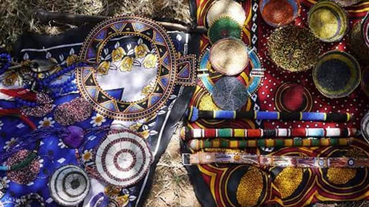 Mombasa: Visita guiada a los talleres de Bombolulu y al centro cultural ...