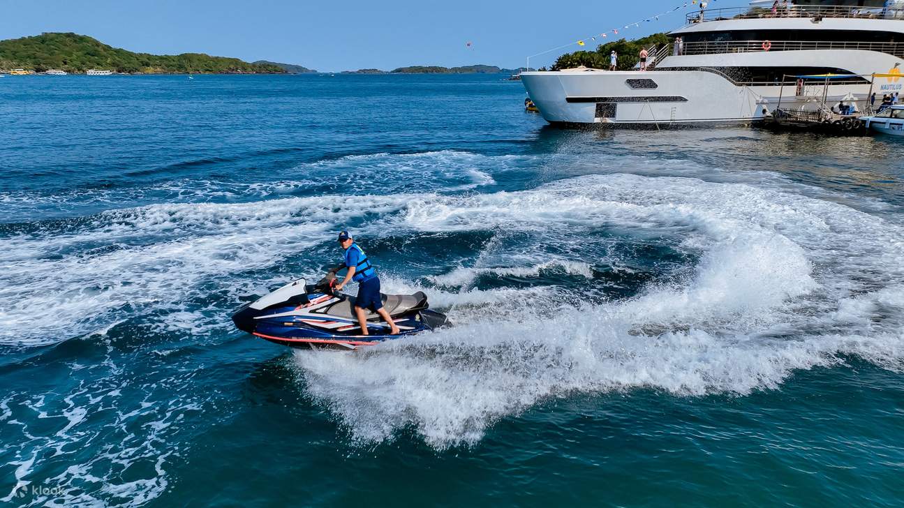 Sea Sport Experience at Nautilus Namaste Yacht & 3-Island Canoe Tour ...