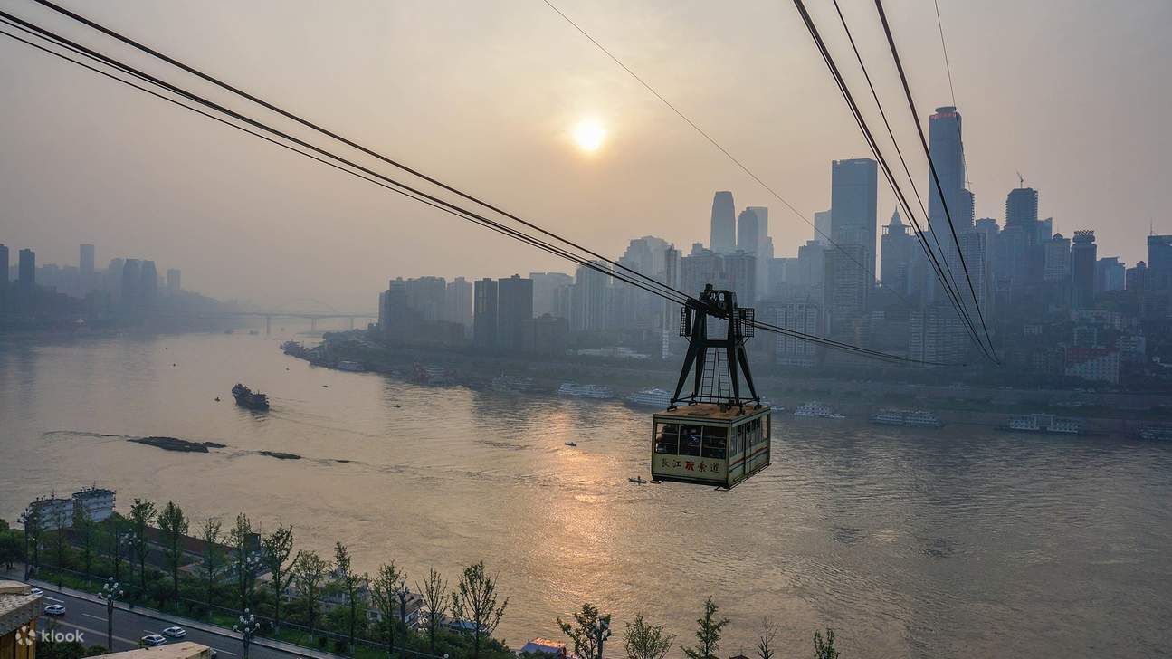 5-Day Private Tour of Chongqing City and Wulong (City Walk in Chongqing ...
