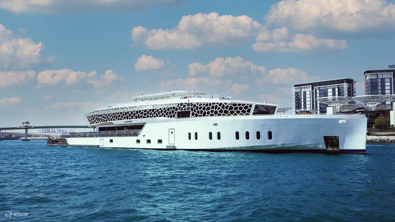 Lotus New Year's Eve Mega Yacht trip in Dubai - Klook Philippines