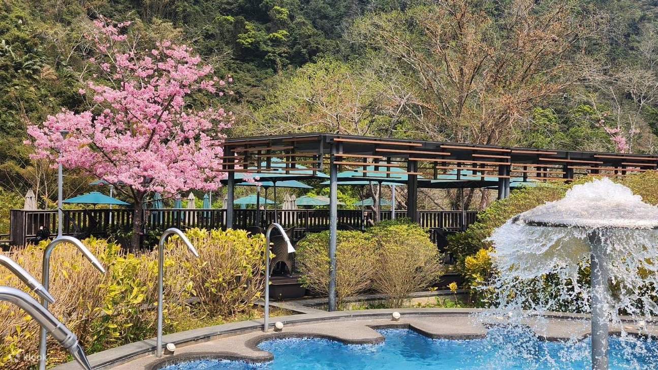 เหมียวลี่: Yunshui Hot Spring Resort - ห้องอาบน้ำกลางแจ้ง - Klook ประเทศไทย
