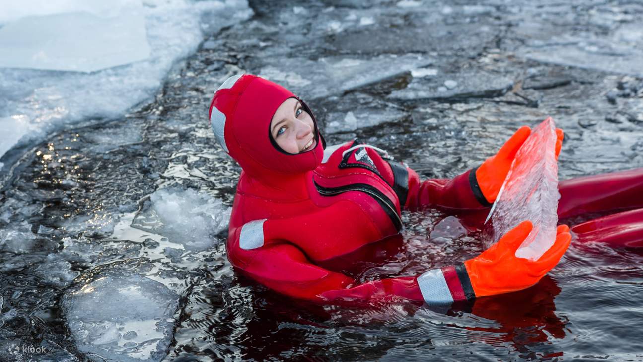 Aurora ice floating in Rovaniemi - Klook Canada