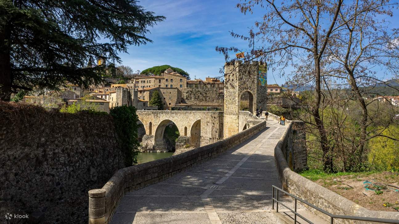 Guided Tour to Girona, Besalú and Pals from Barcelona - Klook Singapore