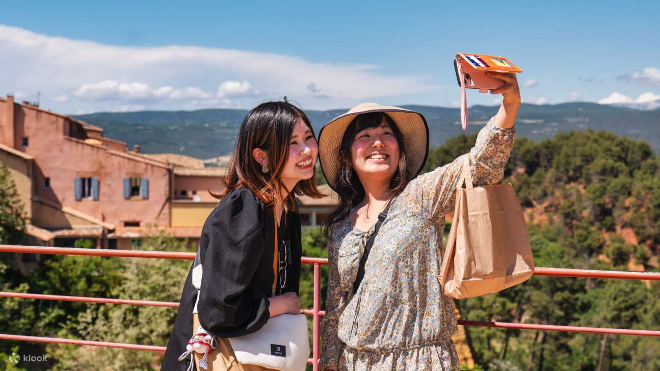 Luberon Market and Villages Tour from Marseille or Aix-en-provence ...