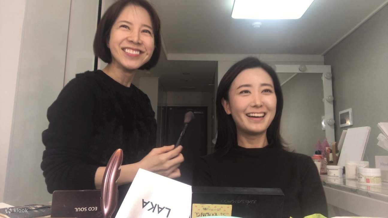 K-Beauty Masterclass: Achieve Glass Skin experience - Klook United Kingdom