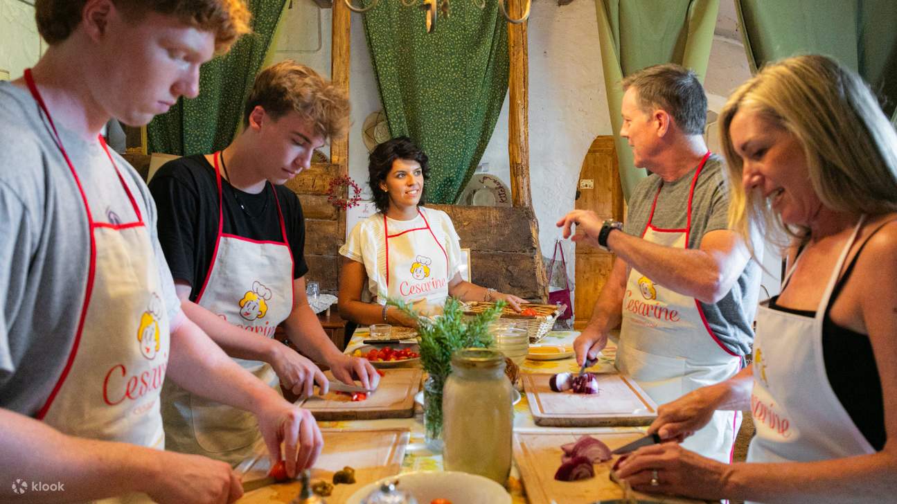 Pasta and tiramisu cooking class in Chianti - Klook India