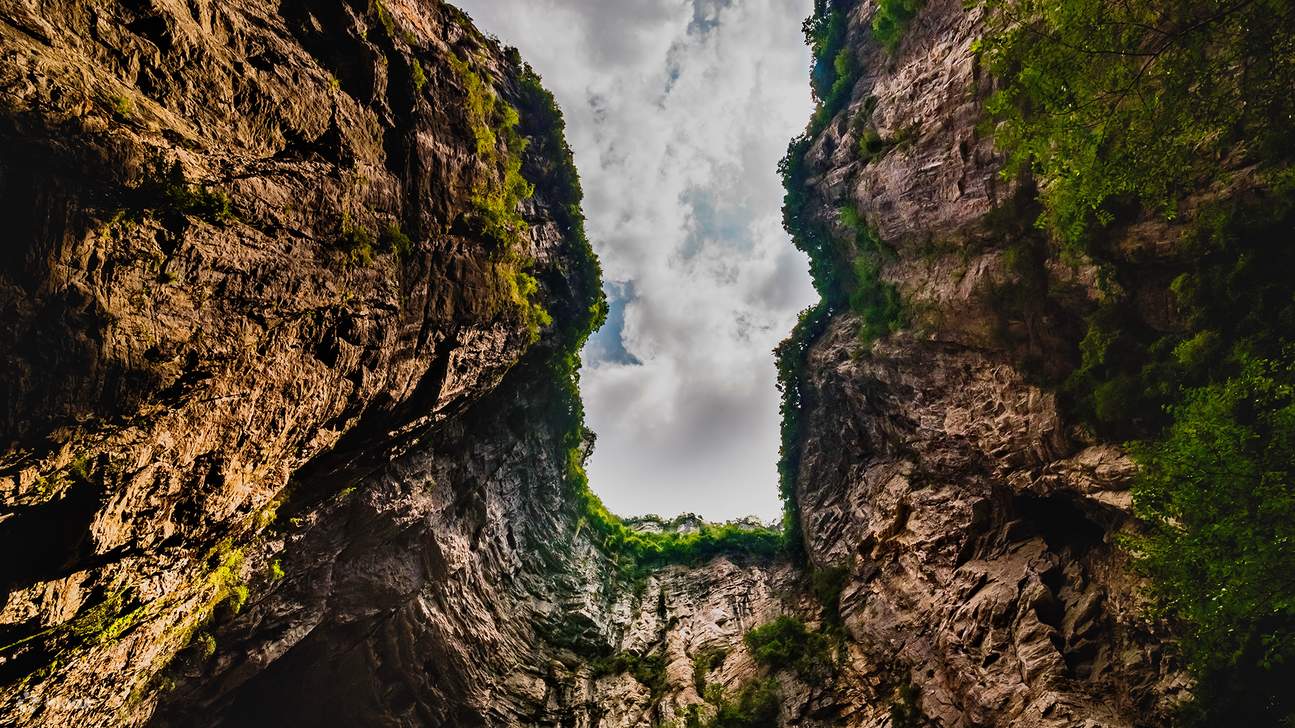 2-Day Chongqing Wulong Karst Landscape Tour (Three Natural Bridges ...