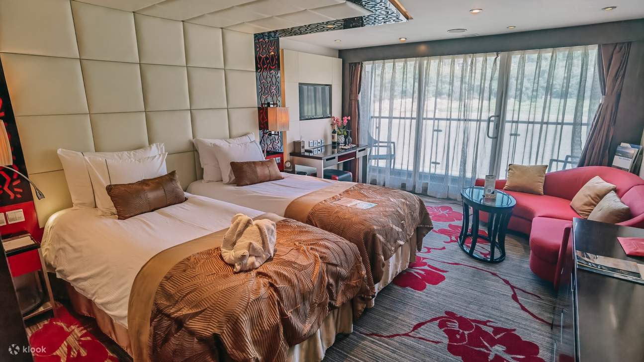Century Cruises Century Legend | 11-day/12-day Yangtze River Deep Tour ...
