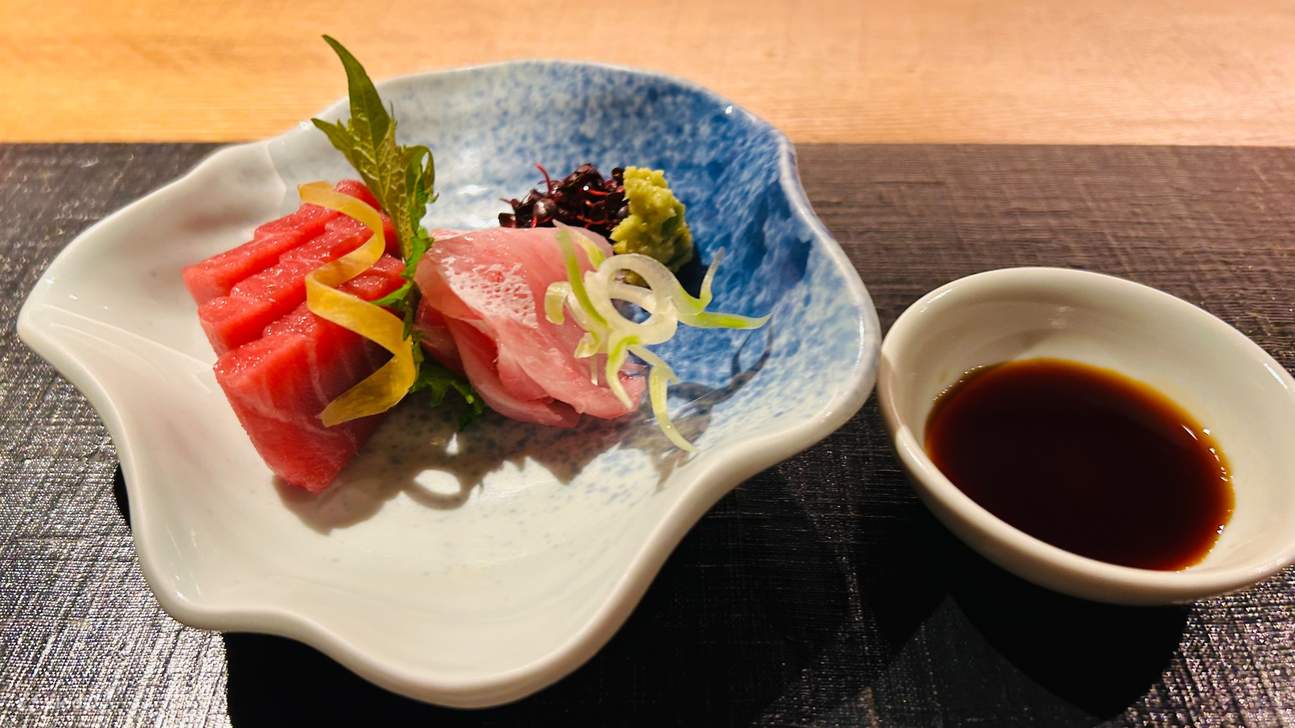 Gion Uemori Kaiseki Cuisine Tasting & Gion Surroundings & Yasaka Shrine ...