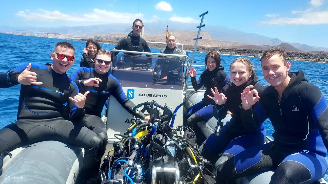 PADI Advanced Open Water Diver in Canary Islands with PADI 5 Star IDC ...