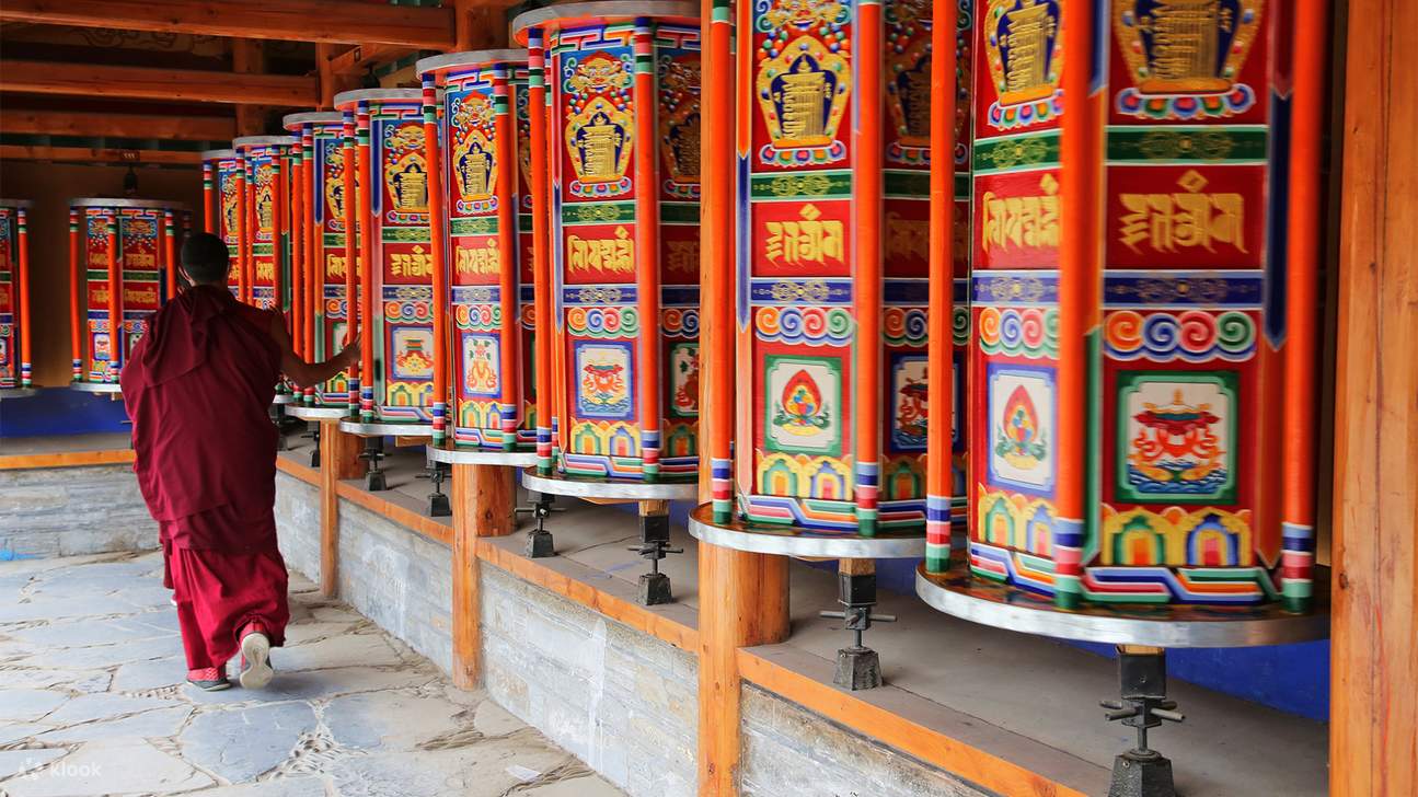 Lanzhou one-day tour with car charter (optional Labrang Monastery ...